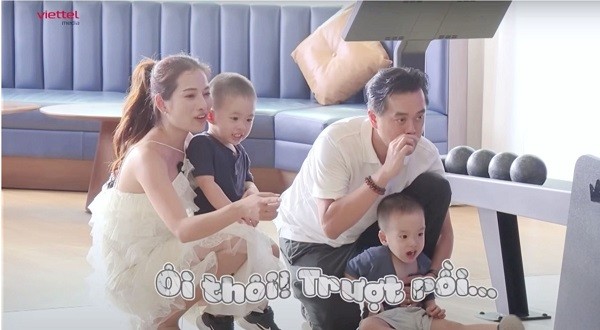 Dương Khắc Linh 'vui ra mặt' khi 'nóc nhà' xuất hiện, được cả gia đình ...